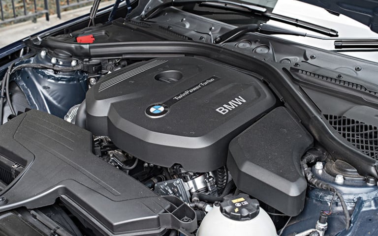 Group Test: BMW 318i 1.5 versus BMW 316i 1.6 | Torque