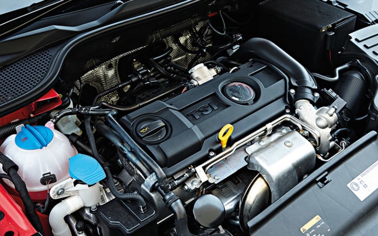 Group Test: New Volkswagen Scirocco 1.4 vs Old Volkswagen Scirocco 1.4 ...