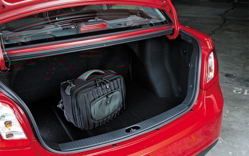 Group Test: Kia Rio 1.4 vs Proton Saga 1.3 | Torque