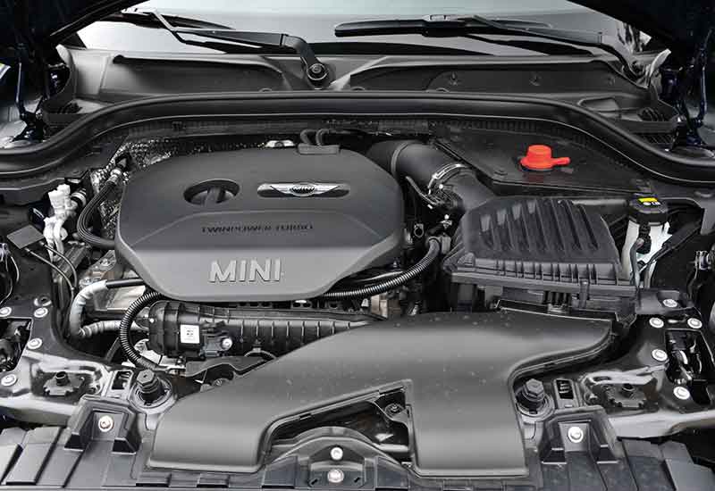 1997 Mini Cooper and 2016 MINI Cooper driven back to back | Torque