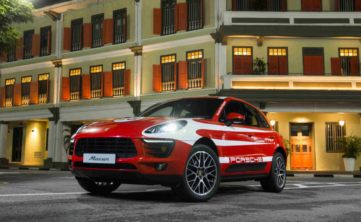 Porsche Macans in iconic motorsport colours embellish the streets of ...