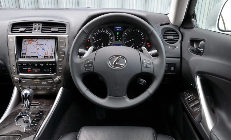 Lexus IS250 review | Torque