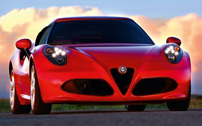 Alfa Romeo 4C driven about in Balocco, Italy | Torque