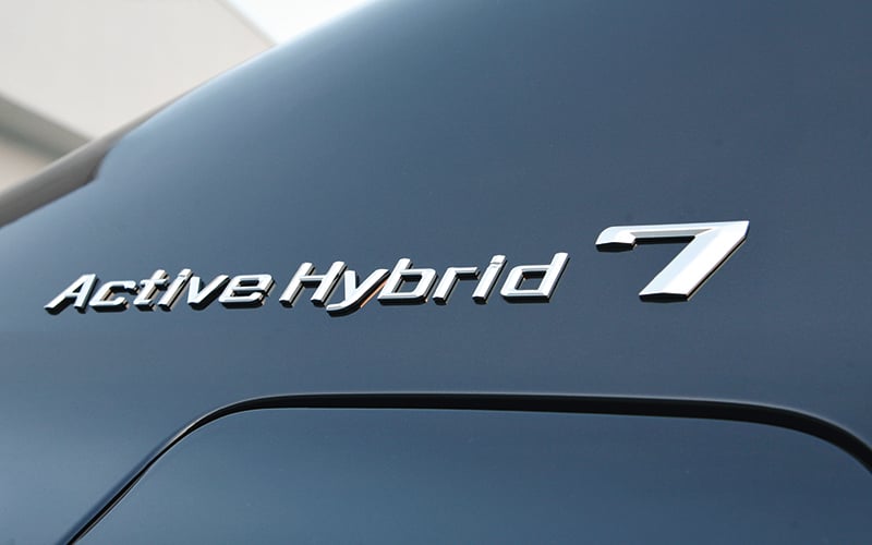 BMW ActiveHybrid 7 is a big limo that's a bit eco | Torque