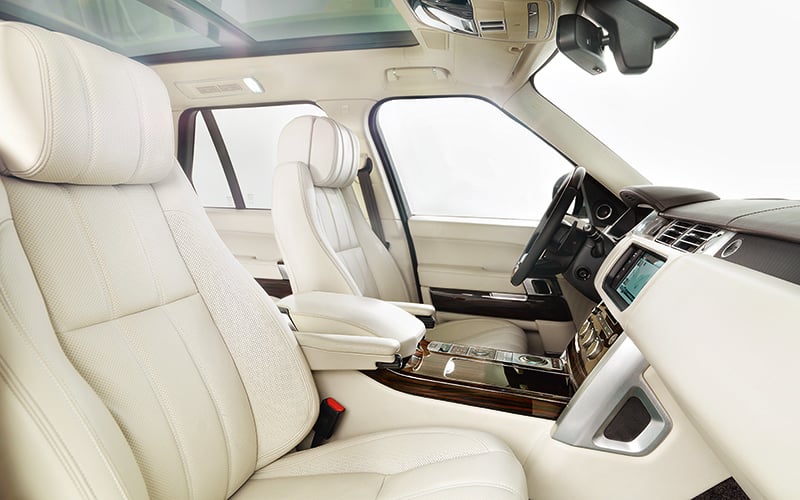 2013 Range Rover is at the top of the luxury 4x4 range | Torque