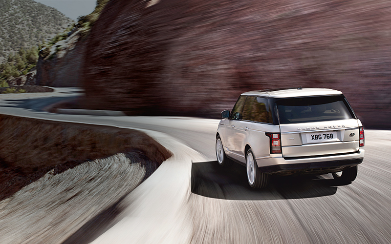 2013 Range Rover is at the top of the luxury 4x4 range | Torque