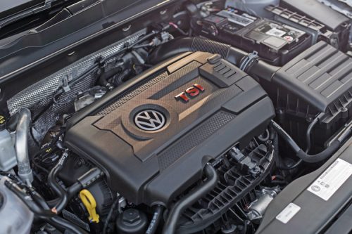 Volkswagen Golf GTI and Golf R are Wolfsburg in sheep's clothing | Torque