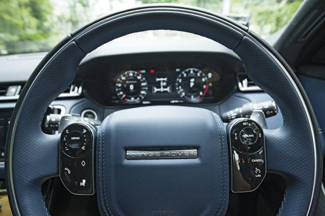 Range Rover Velar and Volvo XC90 are "supermodel" SUVs | Torque