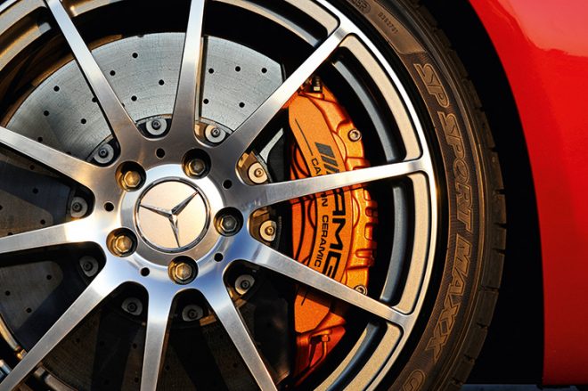 Mercedes-Benz SLS Roadster AMG is a race of sunshine | Torque