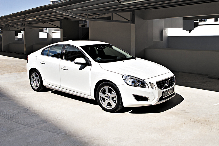 Volvo S60 T4 Review Torque Volvo S60 T4 Review Torque