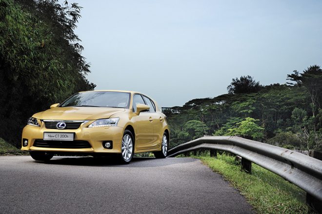 Lexus CT200h review | Torque