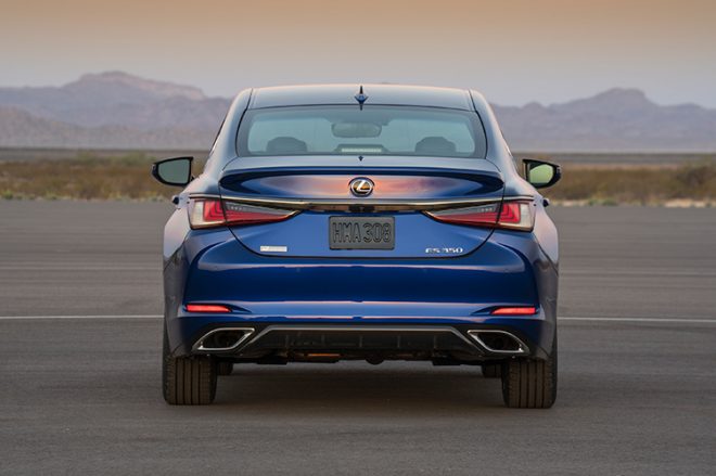 Lexus ES is Best Luxury Sedan at 2018 ST-Torque Awards | Torque