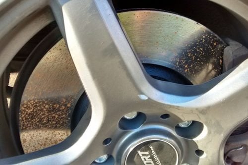 Brake rust: is it time to change my brakes if I see it? | Torque