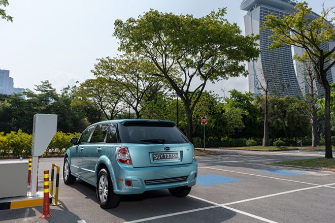 BYD e6 is an electric crossover that's quirkier than a French car | Torque