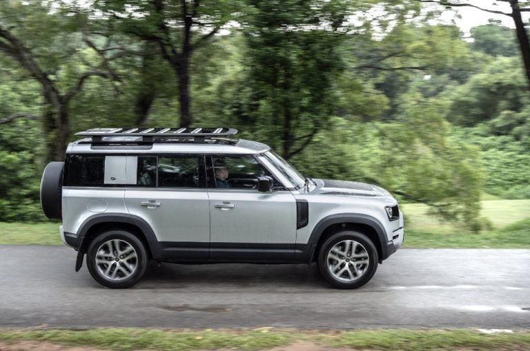 Land Rover Defender review: Central Defender | Torque