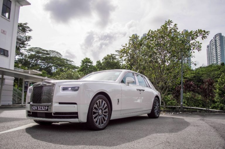 Rolls-Royce Phantom review: Supremely serene | Torque