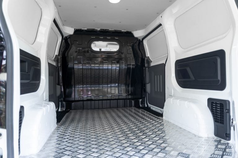 BYD T3: An electric commercial revolution | Torque