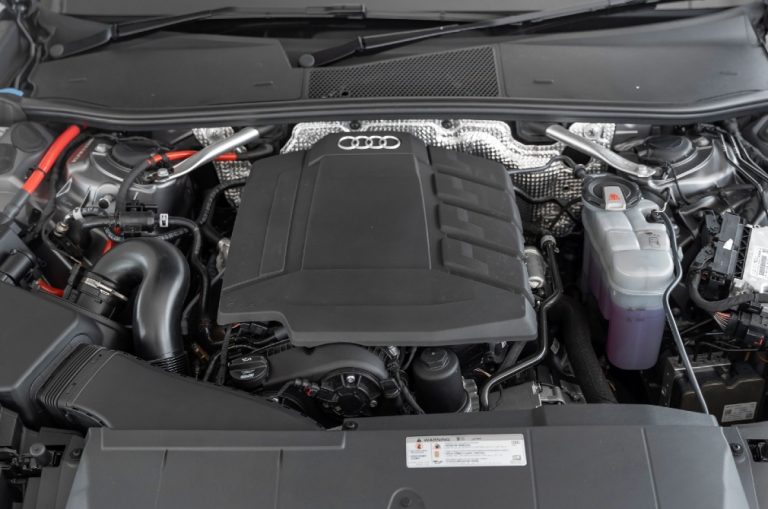 Audi A6 Avant review: Escape to a (e)state of comfort | Torque