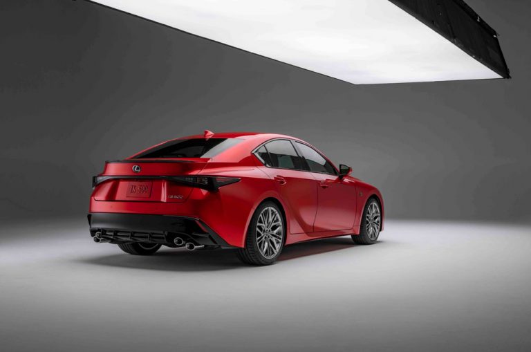 Lexus IS500 F Sport Performance revealed | Torque
