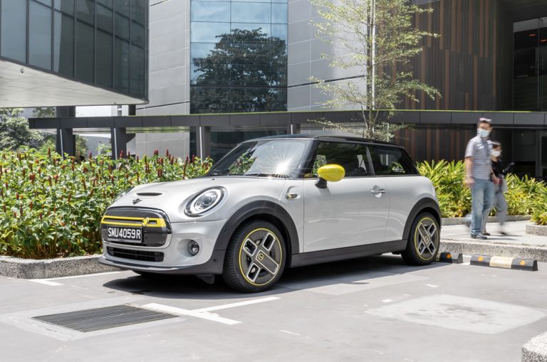 MINI Electric wins “Best Conversation Starter” at Torque Honours 2020