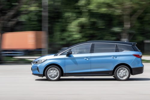 BYD e6 review: This MPV's surprisingly swell | Torque