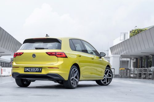 Volkswagen Golf 8 first drive: Golf goes upmarket | Torque