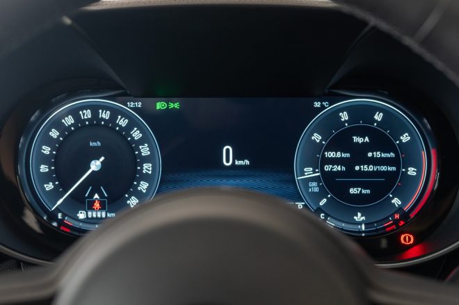 Alfa Romeo Giulia Veloce review: Driver-focussed Italian | Torque