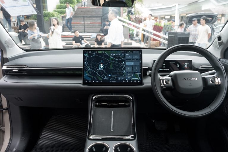 Vincar EV launches Aion V electric crossover in Singapore | Torque